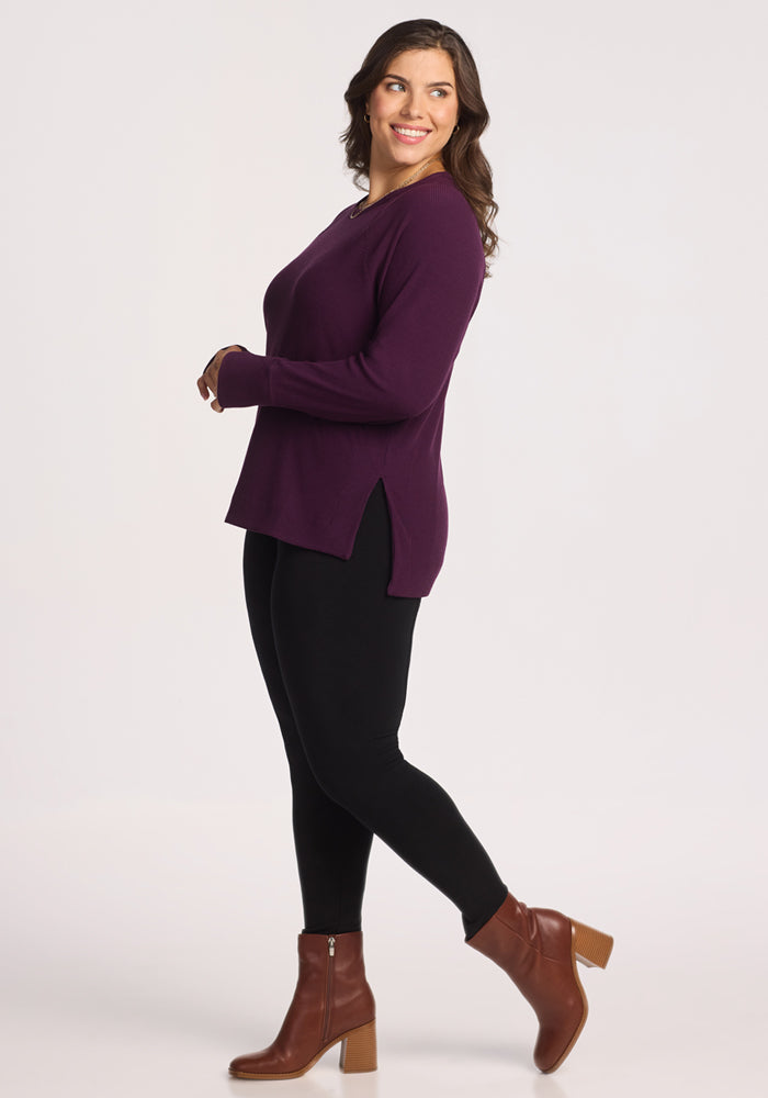 Travel-Friendly Merino Wool Sweater – Woolx for Warmth & Versatility