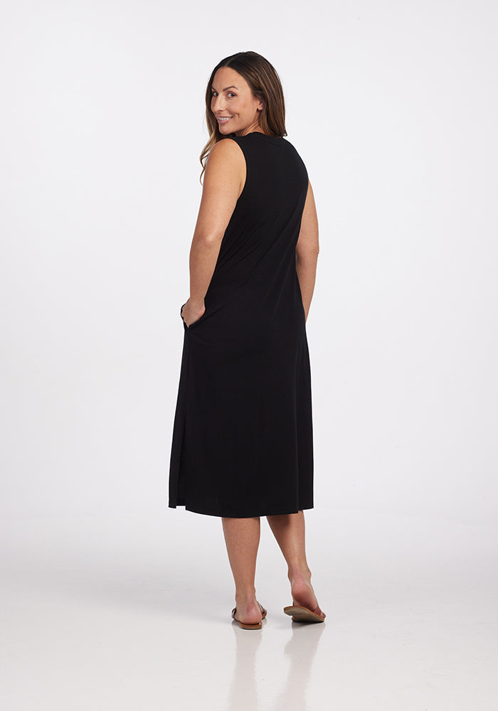 Merino Wool Travel Dress - Breathable Wool Dress With Pockets – Woolx